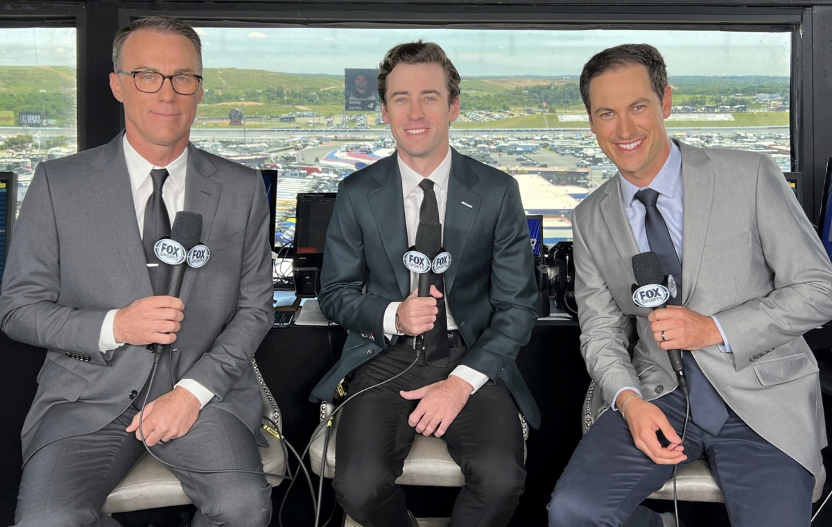 NASCAR Fans Give 'Ultimatum' To Fox Sports Broadcast - The Spun