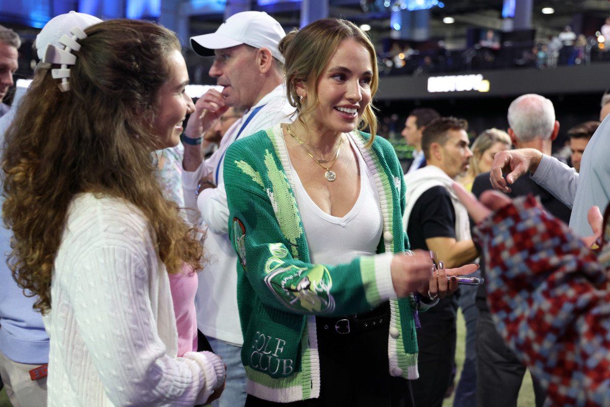 Congratulations Pouring In For NBA Influencer Rachel DeMita - The Spun