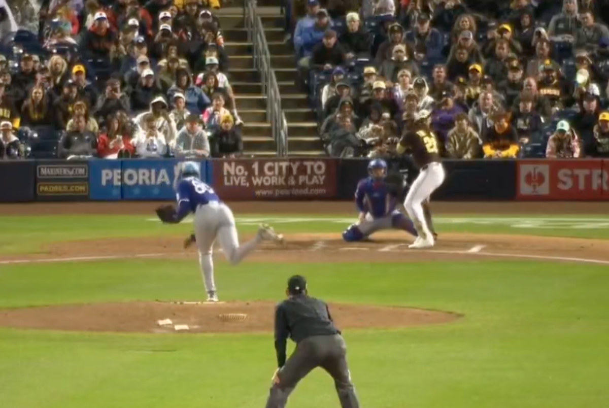 MLB Star Fernando Tatis Jr. Gets Drilled In Head By 95 MPH Fastball ...