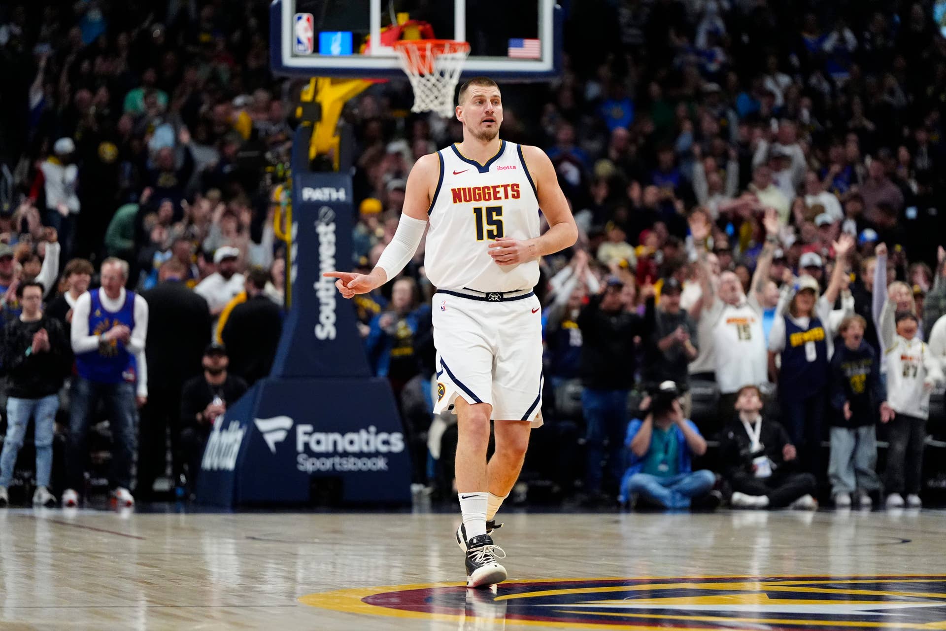 Nikola Jokic Sends Stern Warning to Nuggets Teammates After Loss to ...