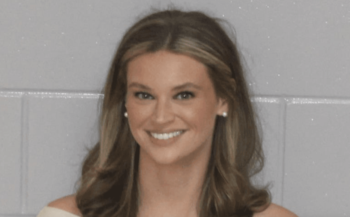 Everyone Had Same Reaction To College Student's Viral Mugshot - The Spun