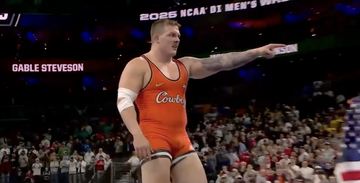 Video: NCAA Wrestler's Gesture Toward President Trump Goes Viral - The Spun