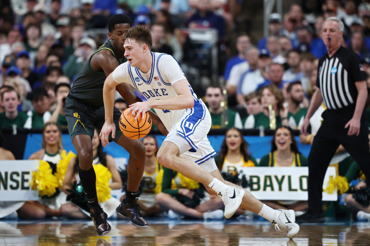 Joe Lunardi Predicts Sweet 16 Game Will Not Be Close - The Spun