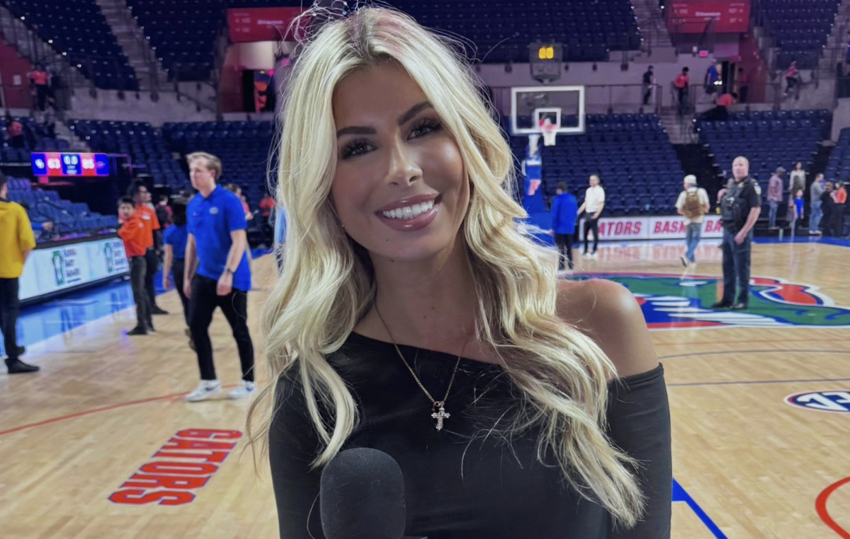 'Stunning' College Basketball Reporter Turning Heads Ahead Of Elite ...