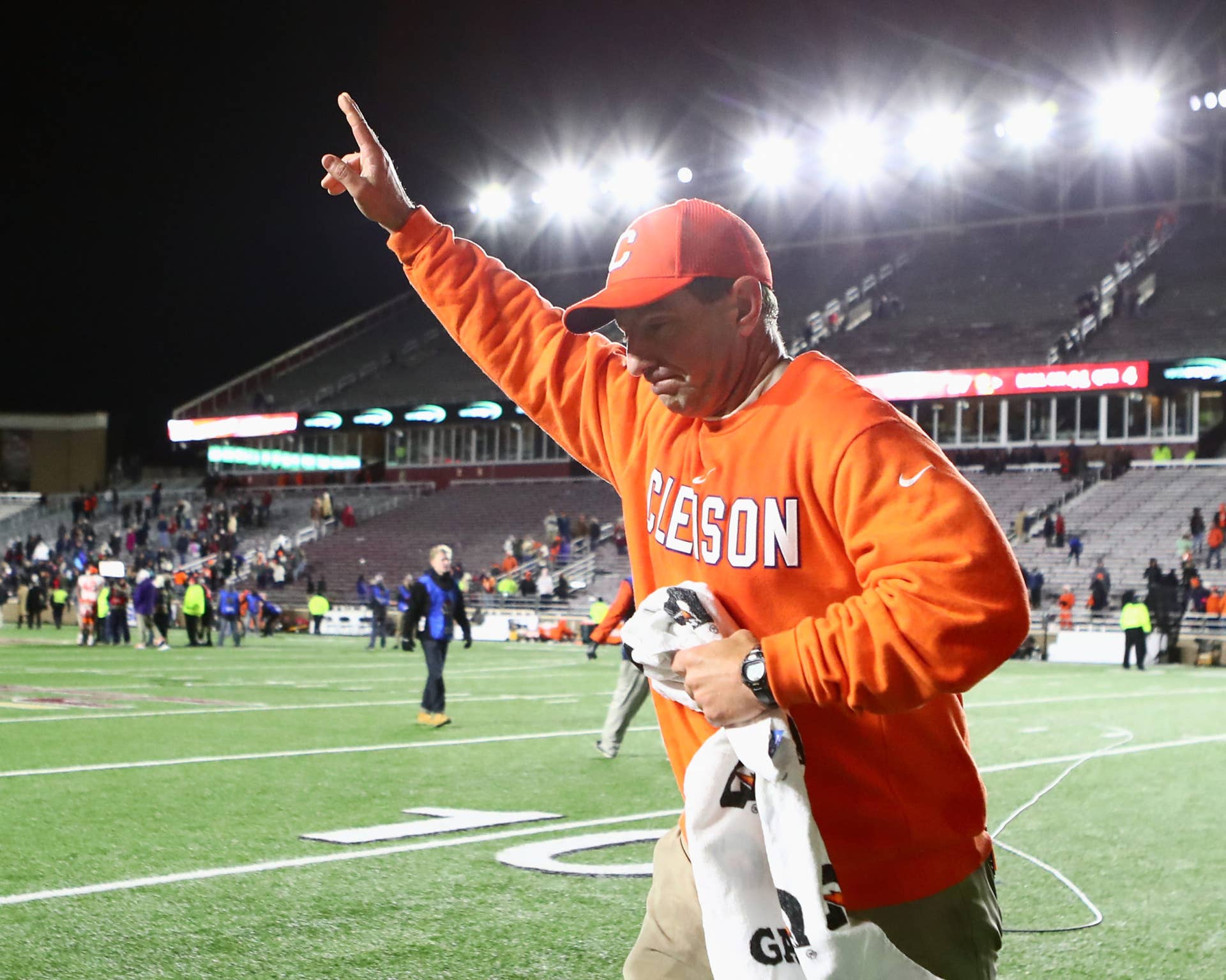 Joseph Ngata Is 'Special' As Clemson Freshman, Dabo Swinney Says - The Spun