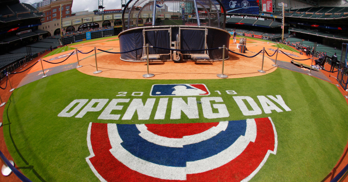 Baseball Fans Praying For American League Manager - The Spun