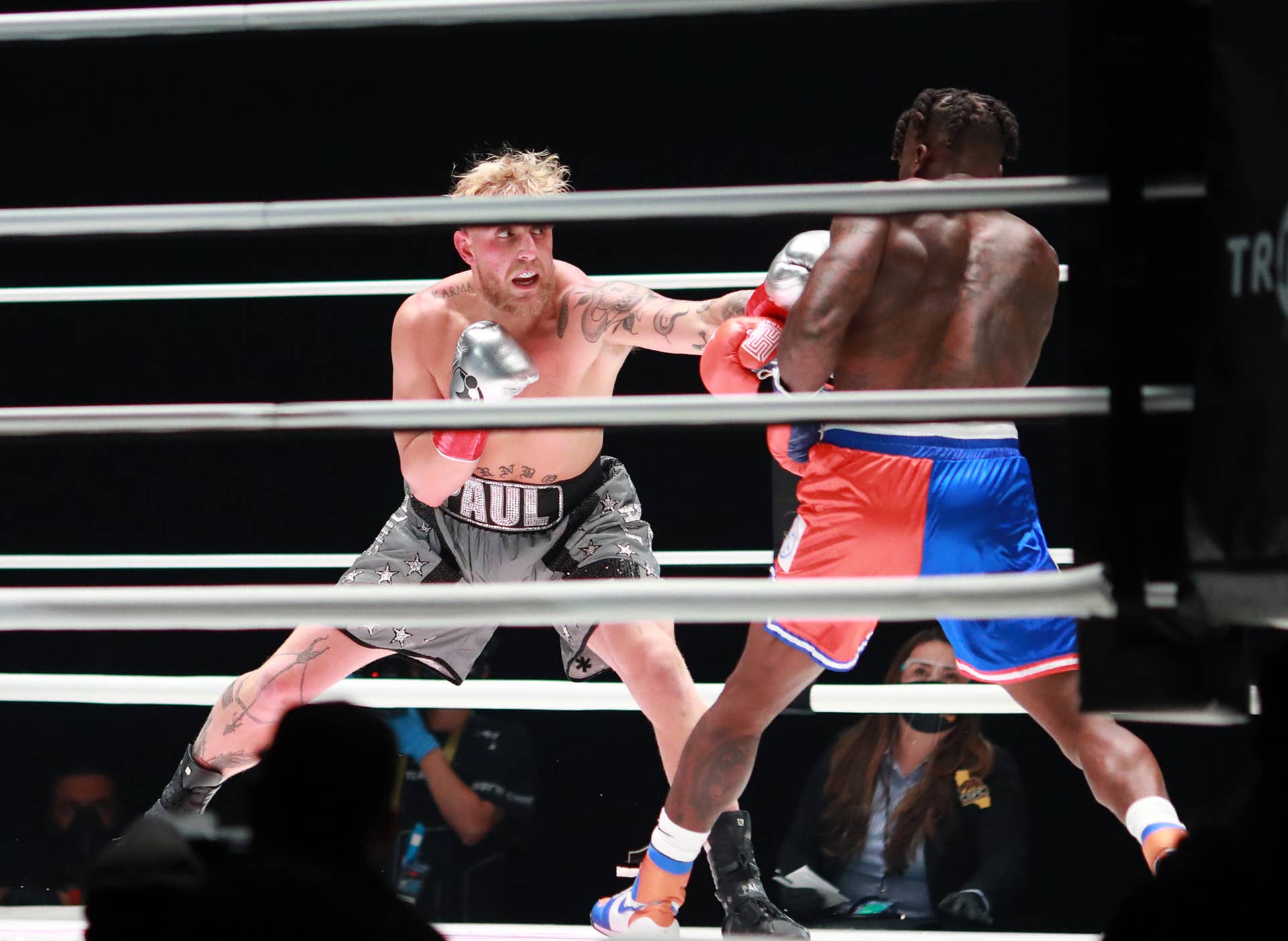 Jake Paul Height: How Tall Is The YouTuber Turned Boxer? - The Spun