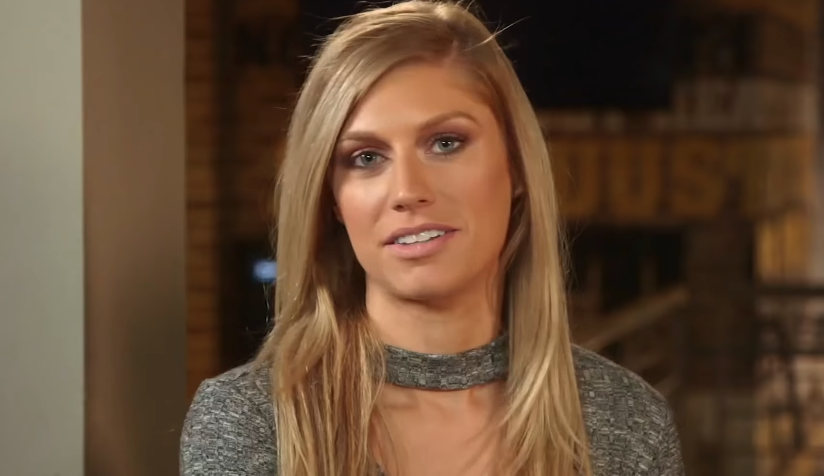 Kayce Smith: In Photos, What To Know About The Barstool Personality ...