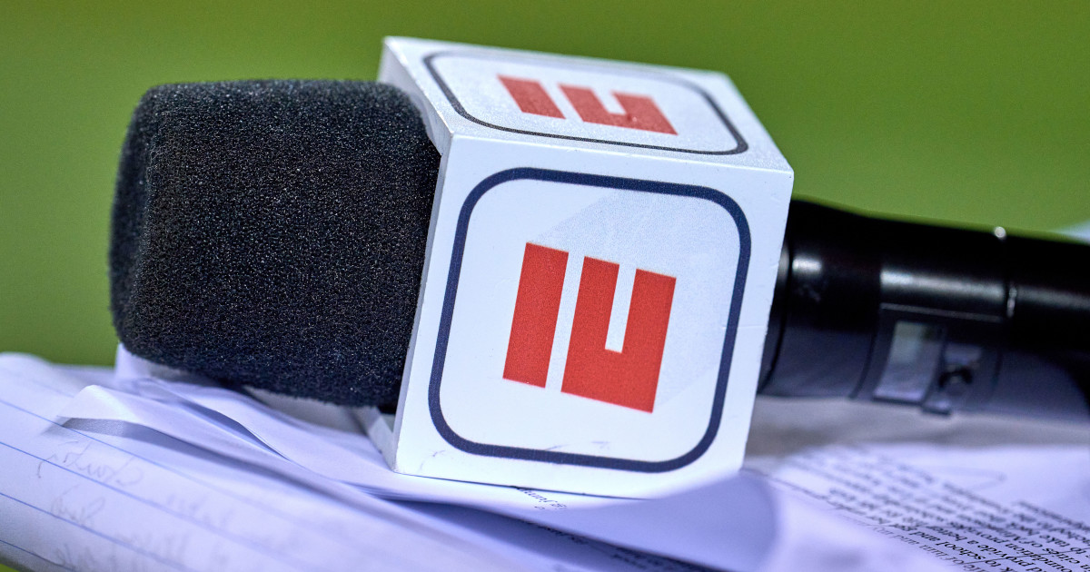 Longtime ESPN SportsCenter Anchor Let Go After 20 Years - The Spun