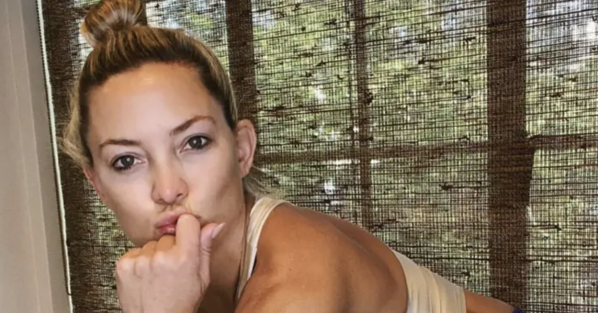 Kate Hudson Turns Heads With Jaw-Dropping Swimsuit Photo At 45 - The Spun