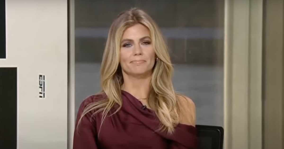 ESPN Host Sam Ponder Turns Heads With Swimsuit Photo - The Spun