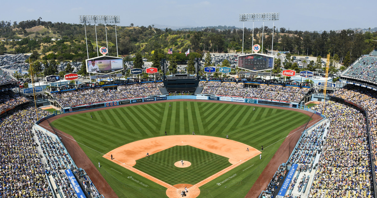 Los Angeles Dodgers Legend Suffered Stroke On Monday Night - The Spun