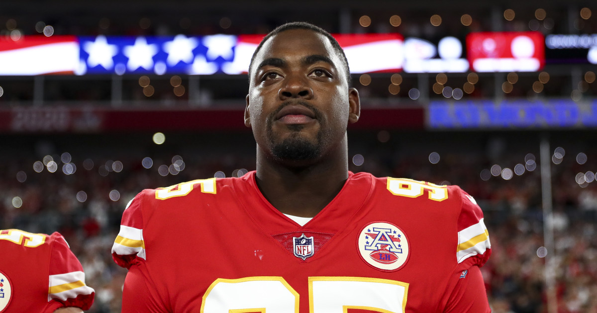 Chiefs Star Reveals Why He Always Cries During The National Anthem ...