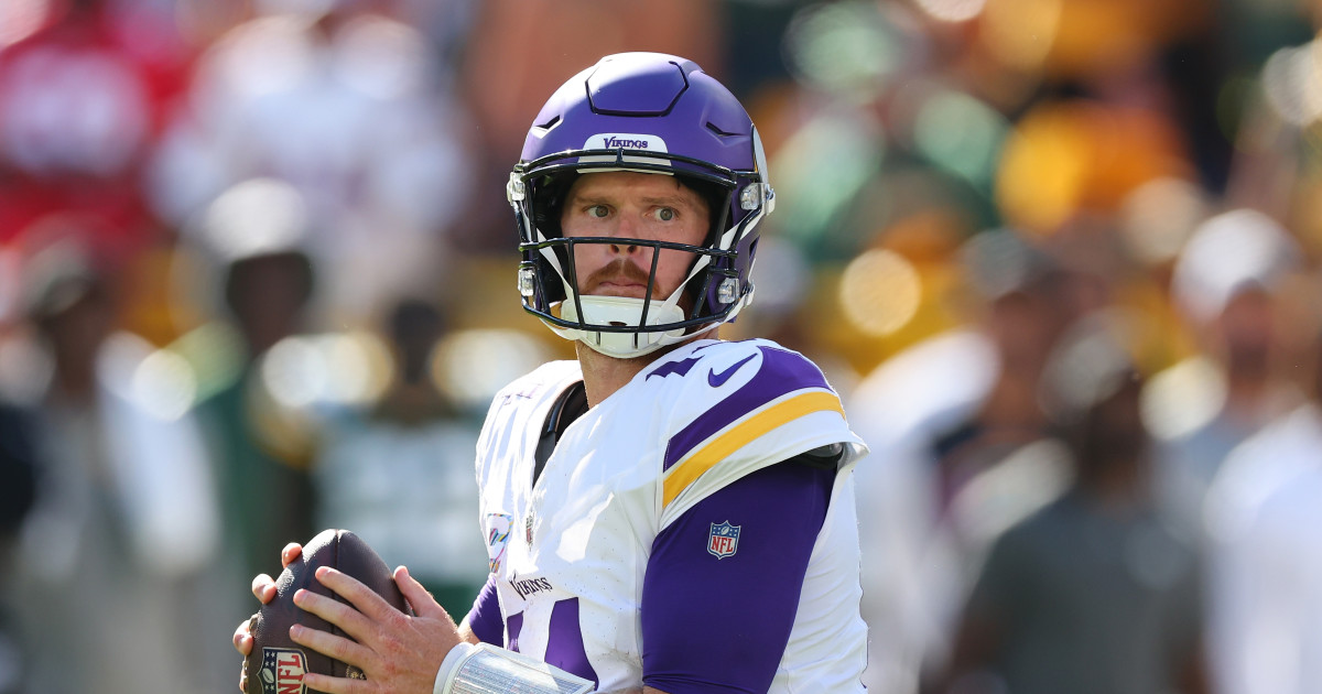 'Turned Into A Pumpkin' - Fans Crushing Sam Darnold's Playoff ...