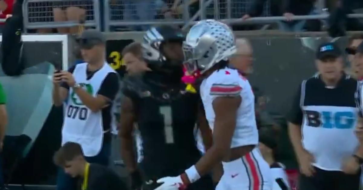 A Player Got Ejected For Spitting In Ohio State-Oregon Game - The Spun