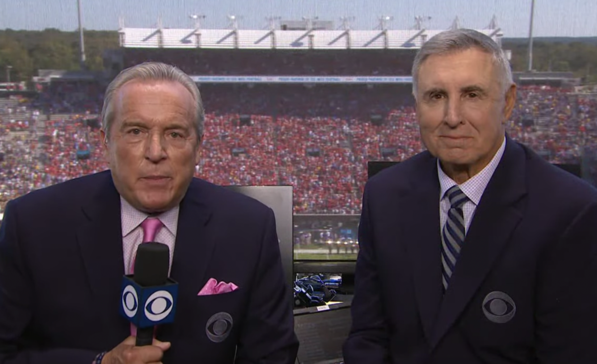 Brad Nessler Made Hilarious Error During Ohio State vs. Wisconsin - The ...