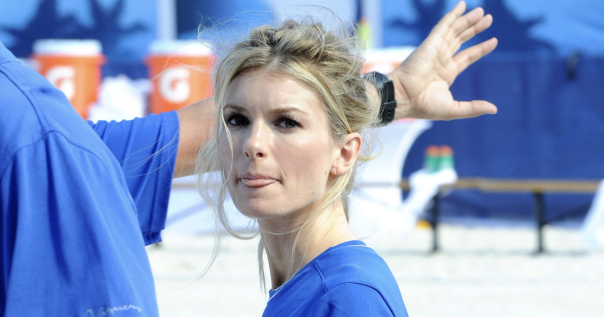 Former NFL Sideline Reporter's 'Body Paint' Swimsuit Photo Goes Viral ...