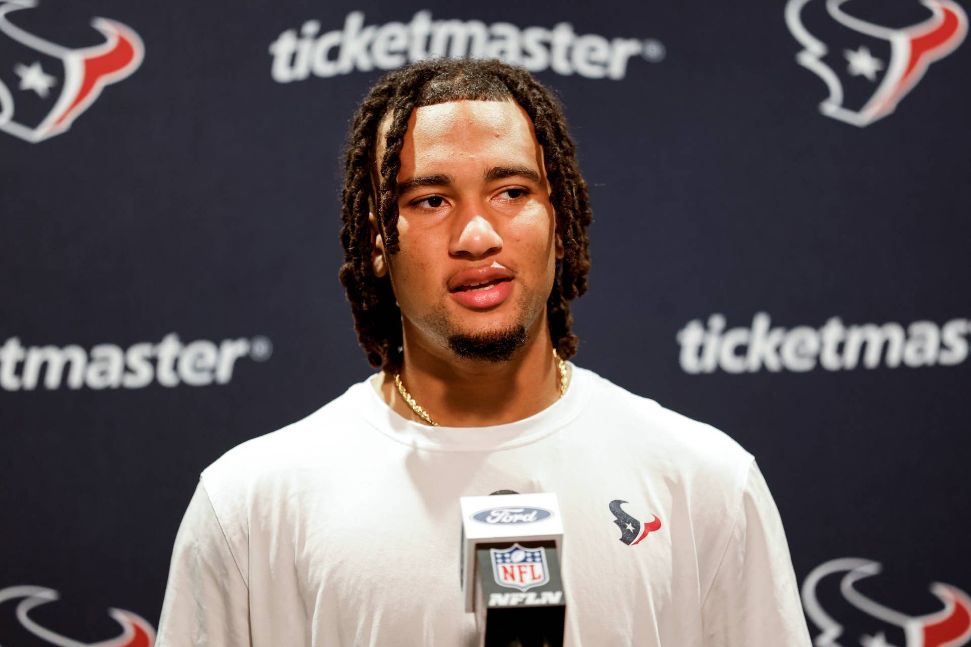C.J. Stroud's Postgame Behavior After Texans' Win Sparks Debate - The Spun