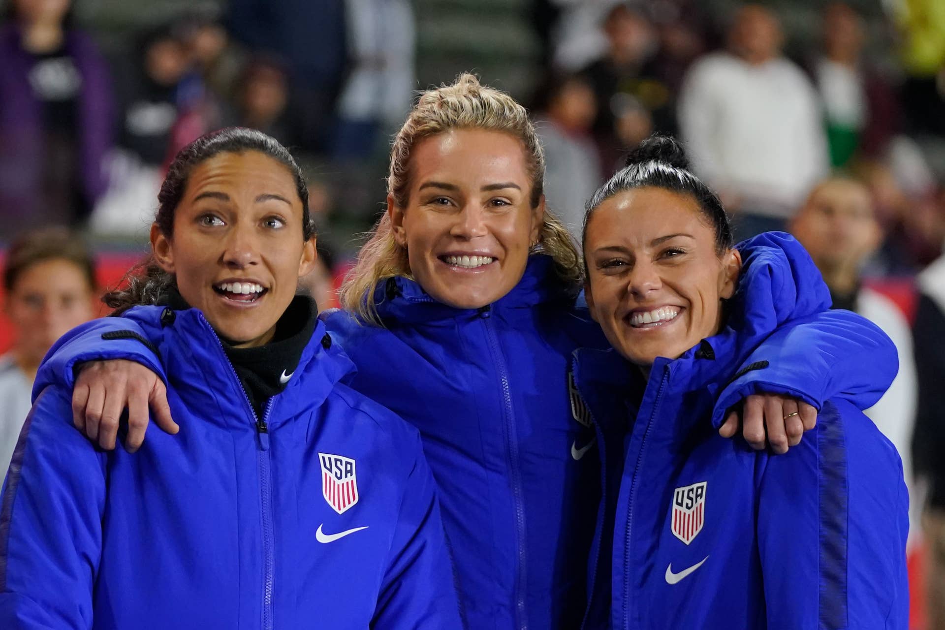 Fans Paying Tribute After USWNT Legend Announces Retirement - The Spun