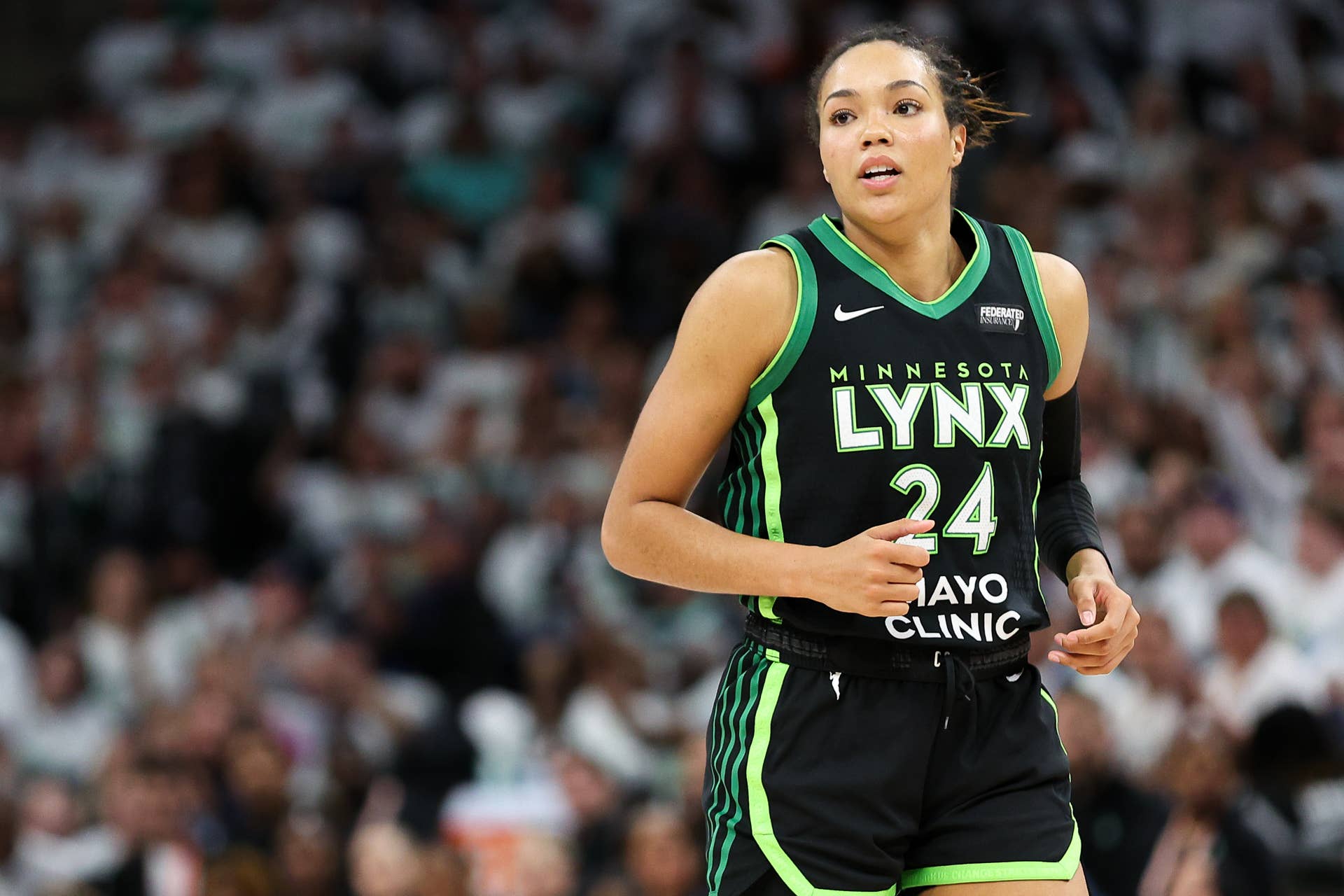 WNBA Star Napheesa Collier Turns Heads With Pregame Outfit - The Spun