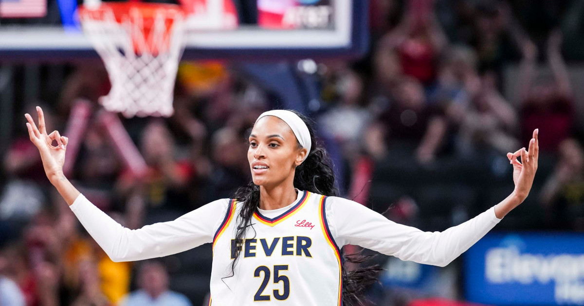 Indiana Fever Make Final Roster Decision On DeWanna Bonner - The Spun