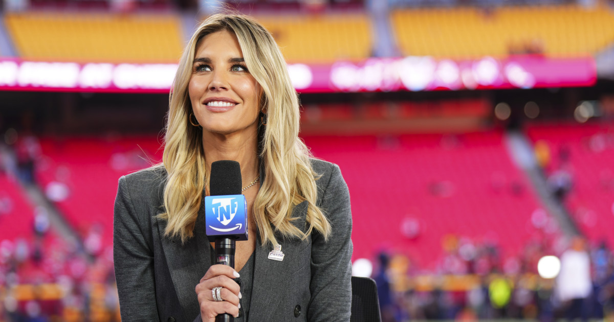 NFL Host Charissa Thompson Turns Heads With Super Bowl Pregame Photo ...