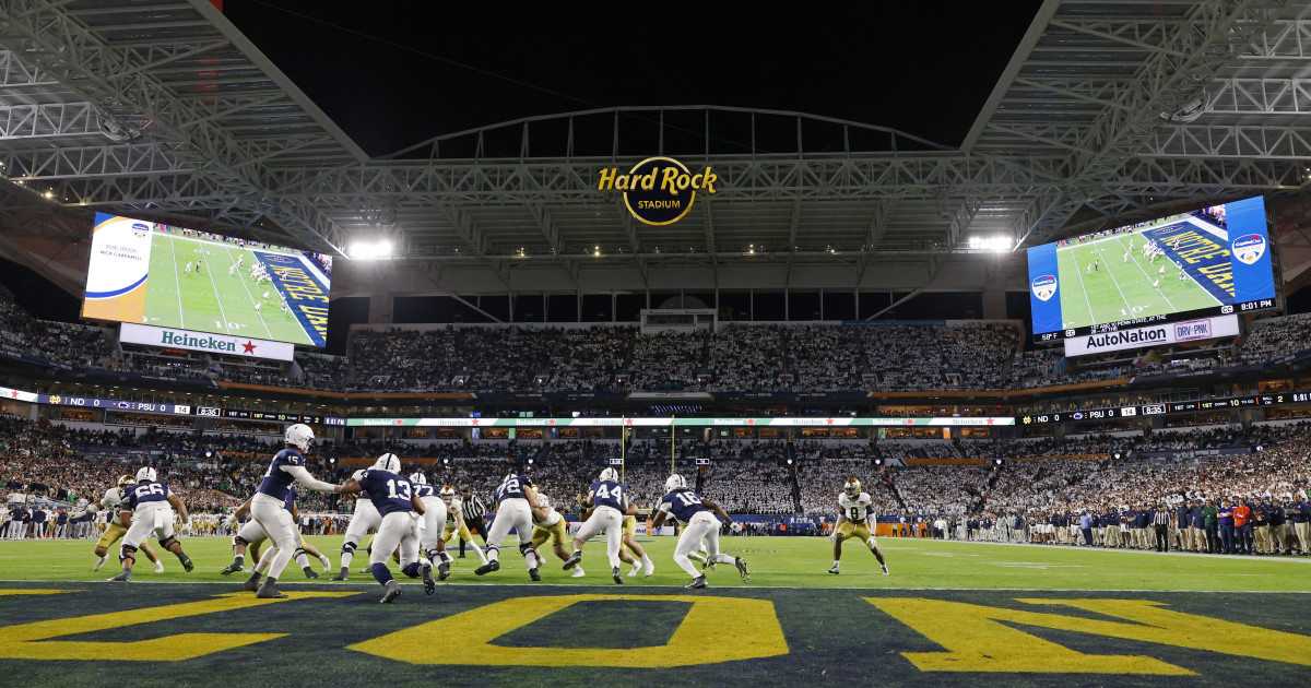 10 College Football Teams Are Officially Skipping Bowl Season - The Spun