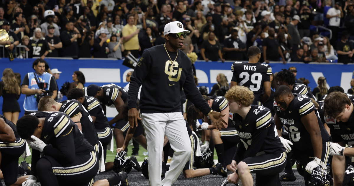University Of Colorado Apologizes For Crowd's Offensive Chants - The Spun