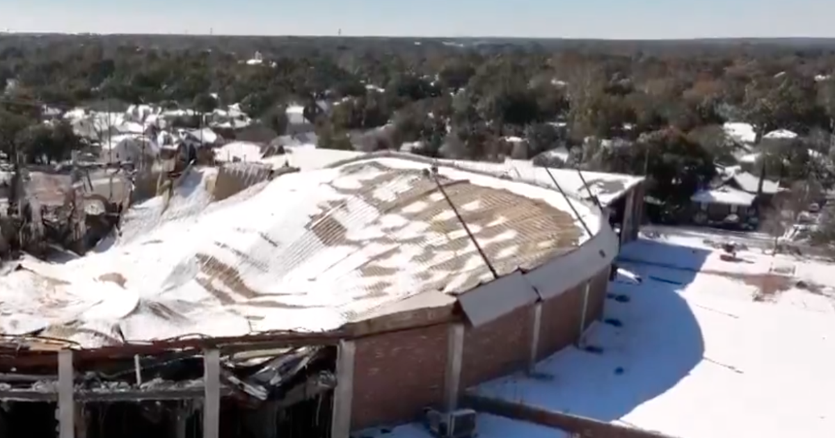 Longtime Sports Arena Collapsed Due To Historic Snowstorm - The Spun