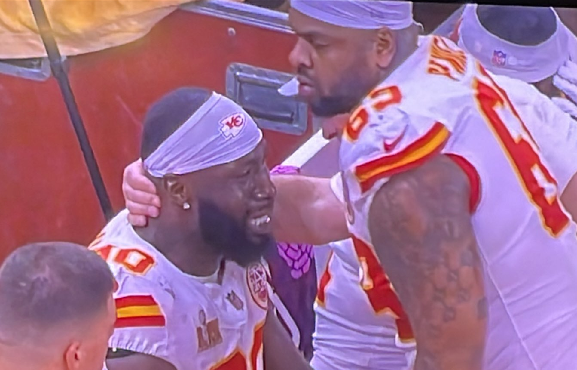 Chiefs Player Caught Crying On Sideline During Super Bowl 59 - The Spun