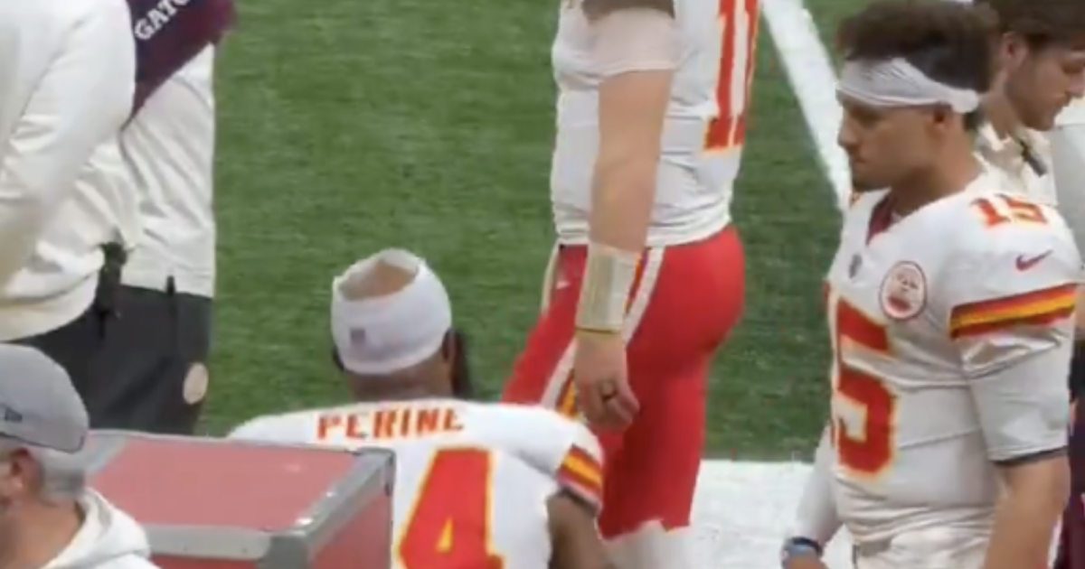 Patrick Mahomes Taking Heat For Sideline Behavior In Super Bowl 59 Loss ...