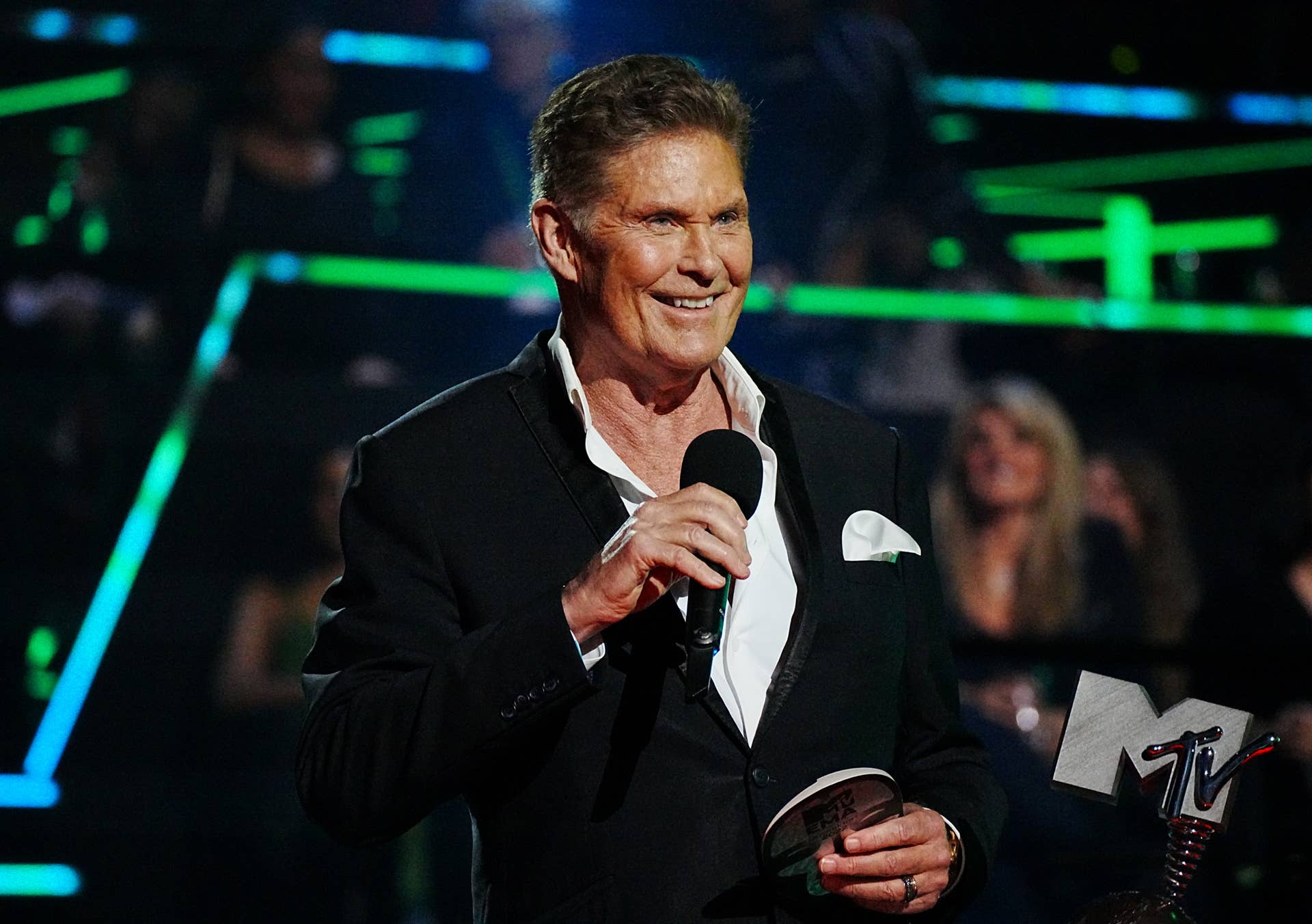 David Hasselhoff's Ex-Wife Tragically Found Dead At 62 - The Spun