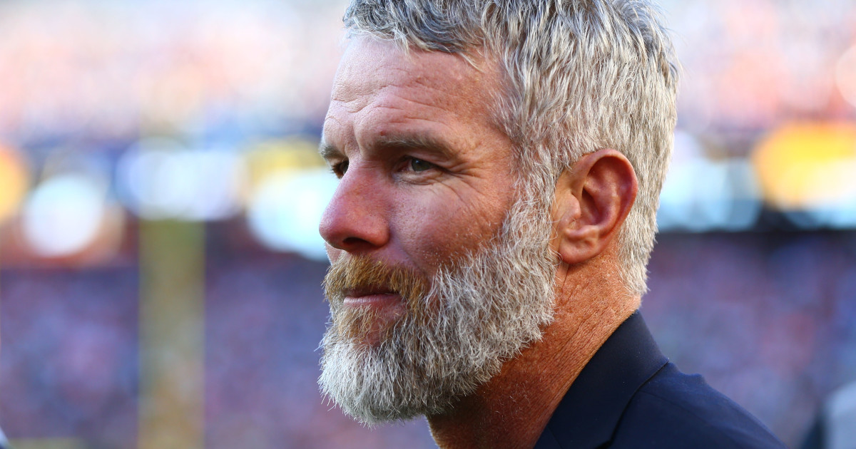 Prayers Pouring In For Legendary NFL Star Brett Favre Today - The Spun