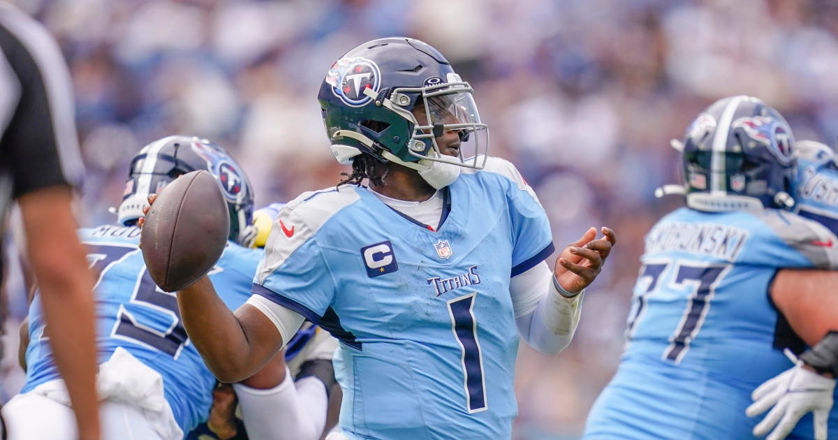 Titans Coach Brian Callahan Announces 'Significant' Coaching Change ...