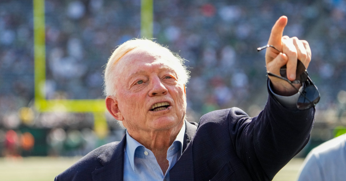 Jerry Jones Saddened By Death Of Legendary NFL Figure - The Spun