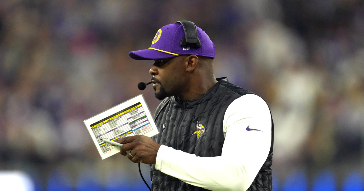 Brian Flores Responds To Rumors About His Future With Vikings - The Spun