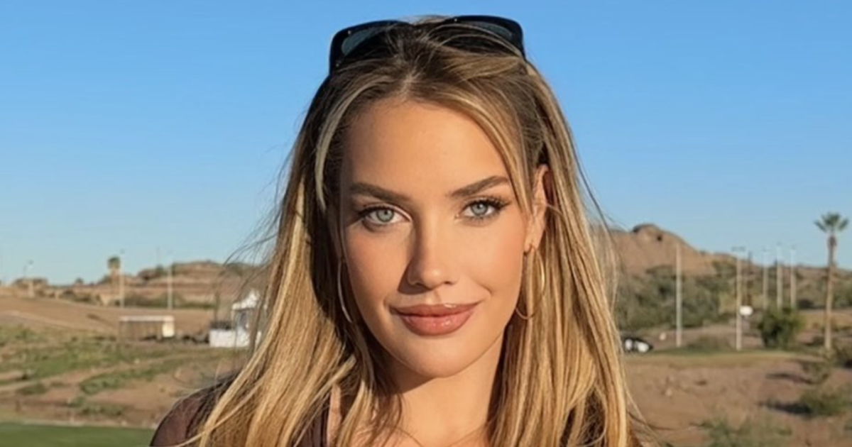 Paige Spiranac Had Everyone's Attention With Her Outfit At Golf Tournament - The Spun