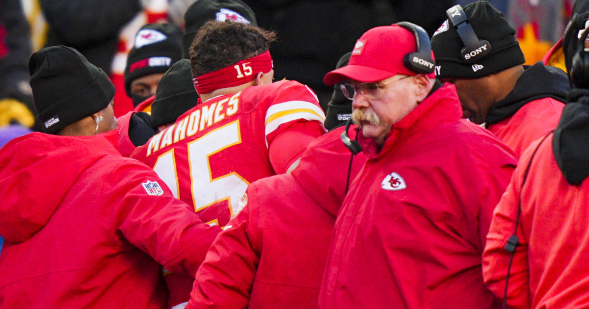 Retired NFL Quarterback Expresses Interest In Playing For Chiefs - The Spun
