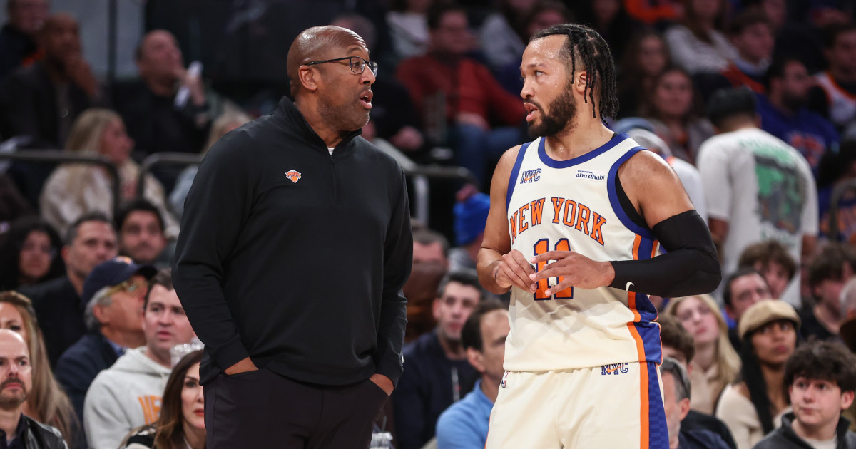 NBA Fans Convinced Knicks Are Firing Mike Brown Mid-Season - The Spun