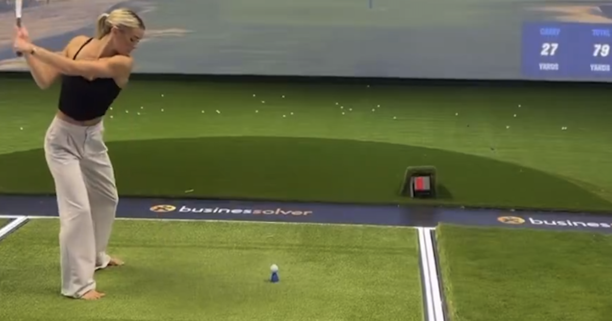 Vide Of Olivia Dunne's Golf Swing Sparks A Ton Of Reactions - The Spun