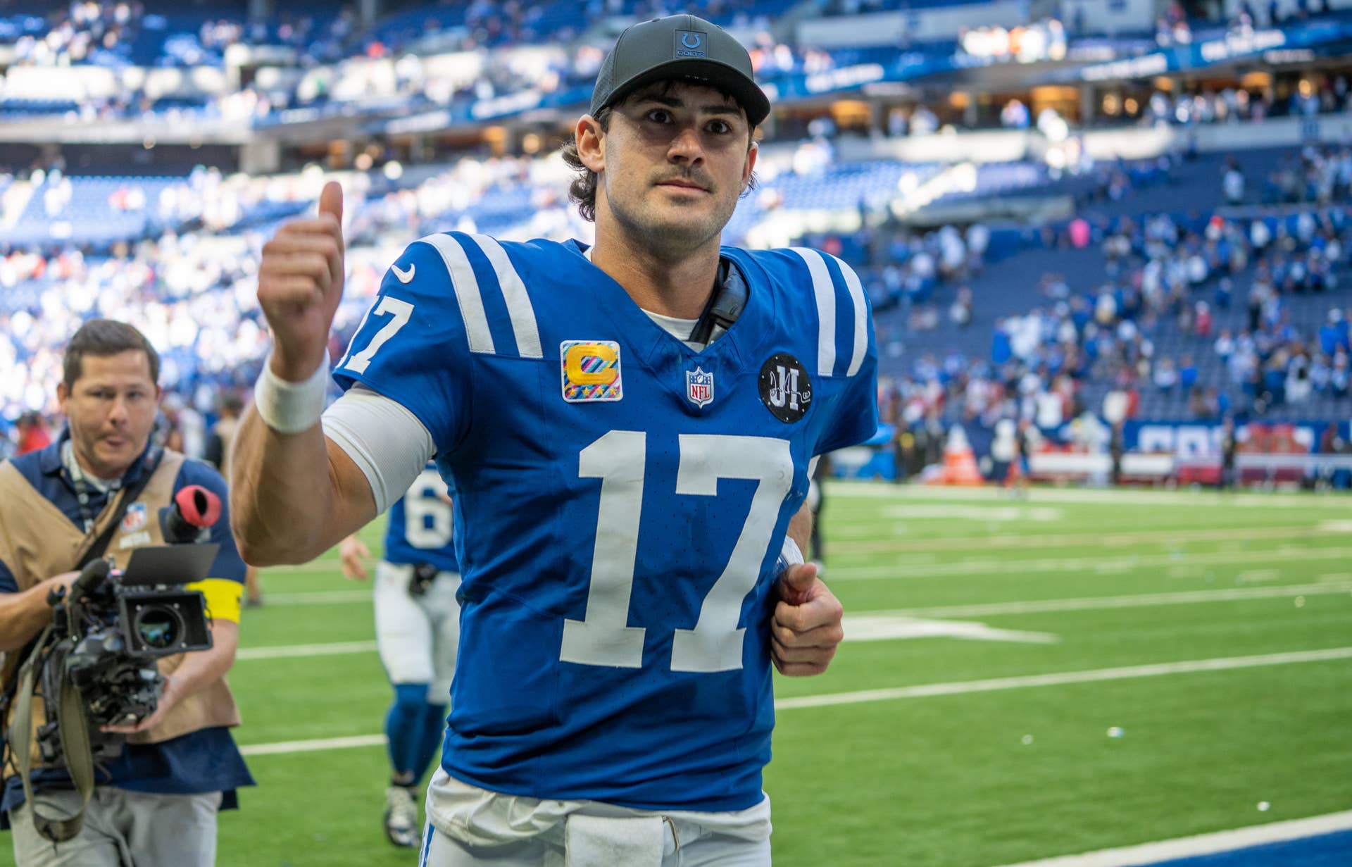 Colts Sign Daniel Jones To Historic Contract Wednesday - The Spun