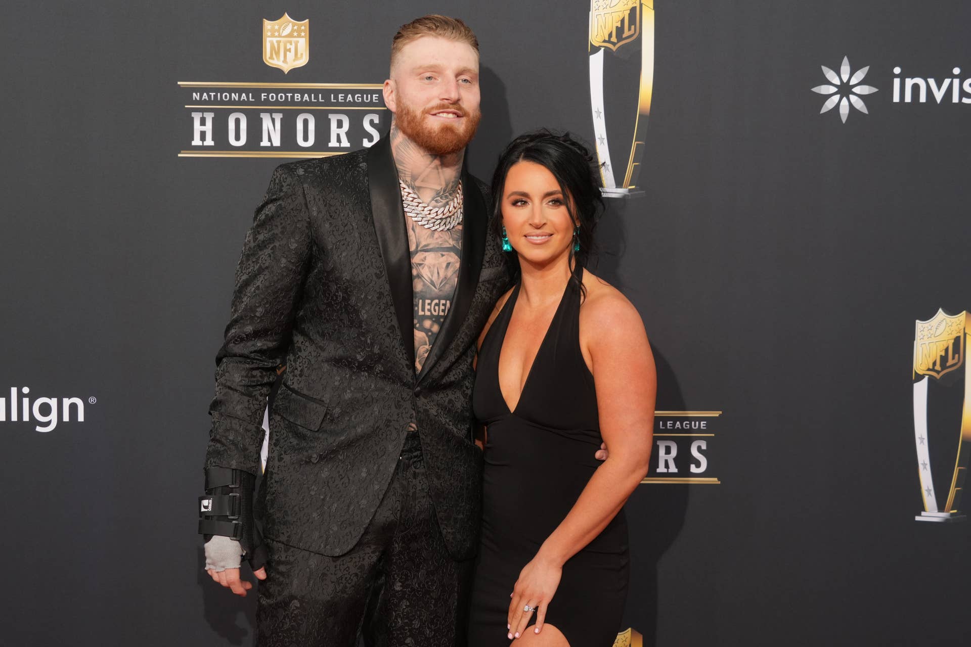 Maxx Crosby's Wife Leaves Emotional Message After Ravens Trade - The Spun