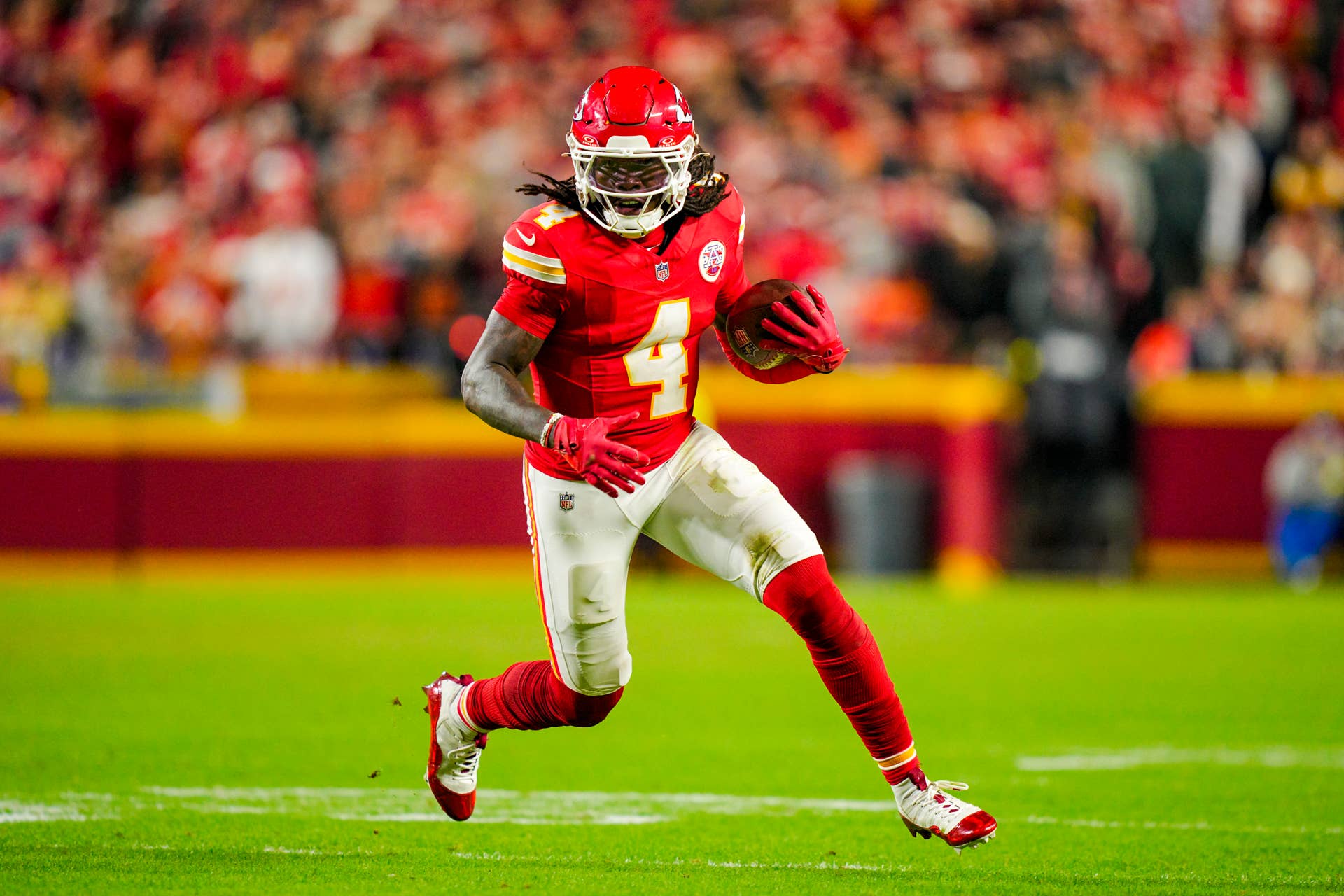Chiefs WR Rashee Rice Announces Relationship With Rubi Rose On ...
