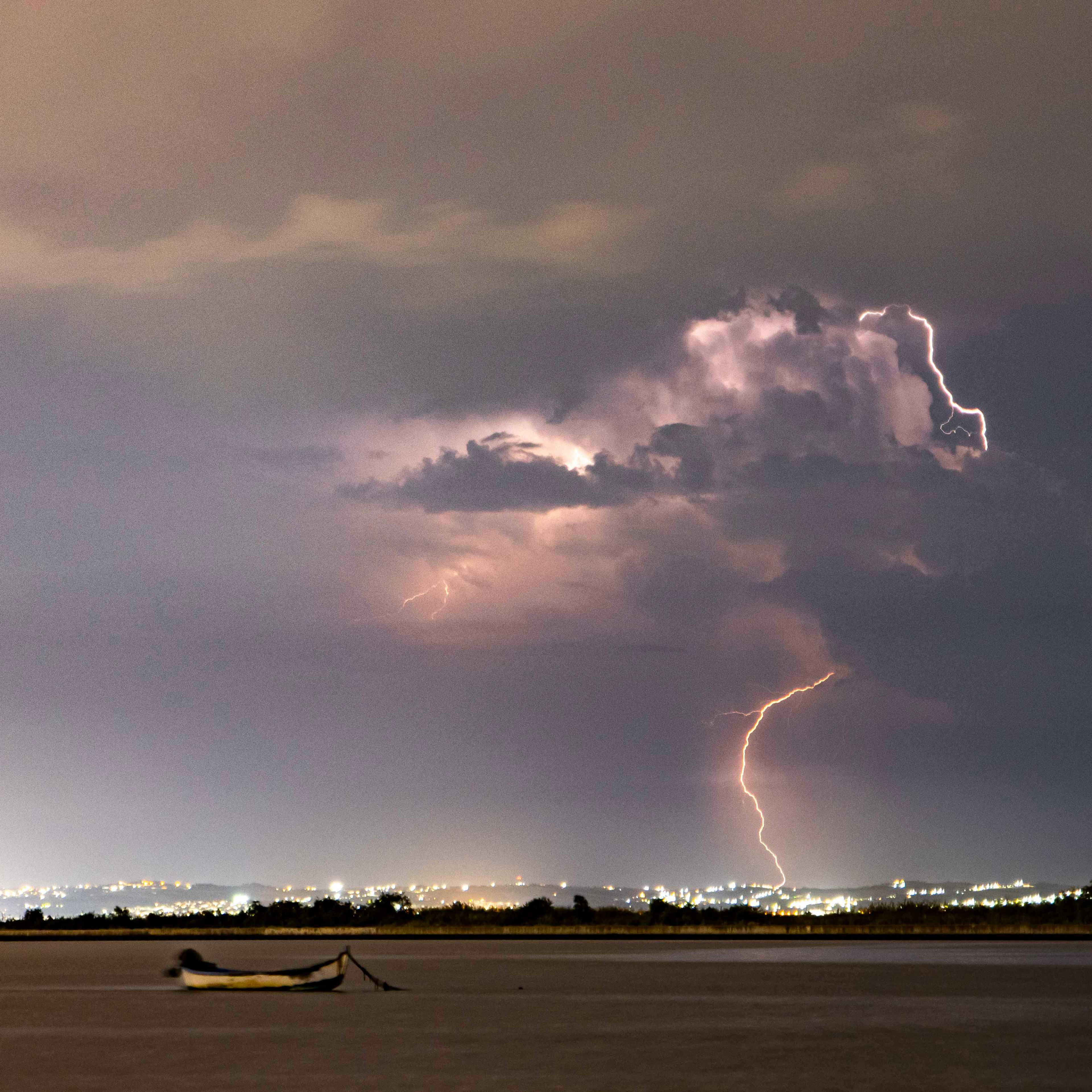 NFL Host Kay Adams Causes Stir With 'Uncomfortable' Interview - The Spun