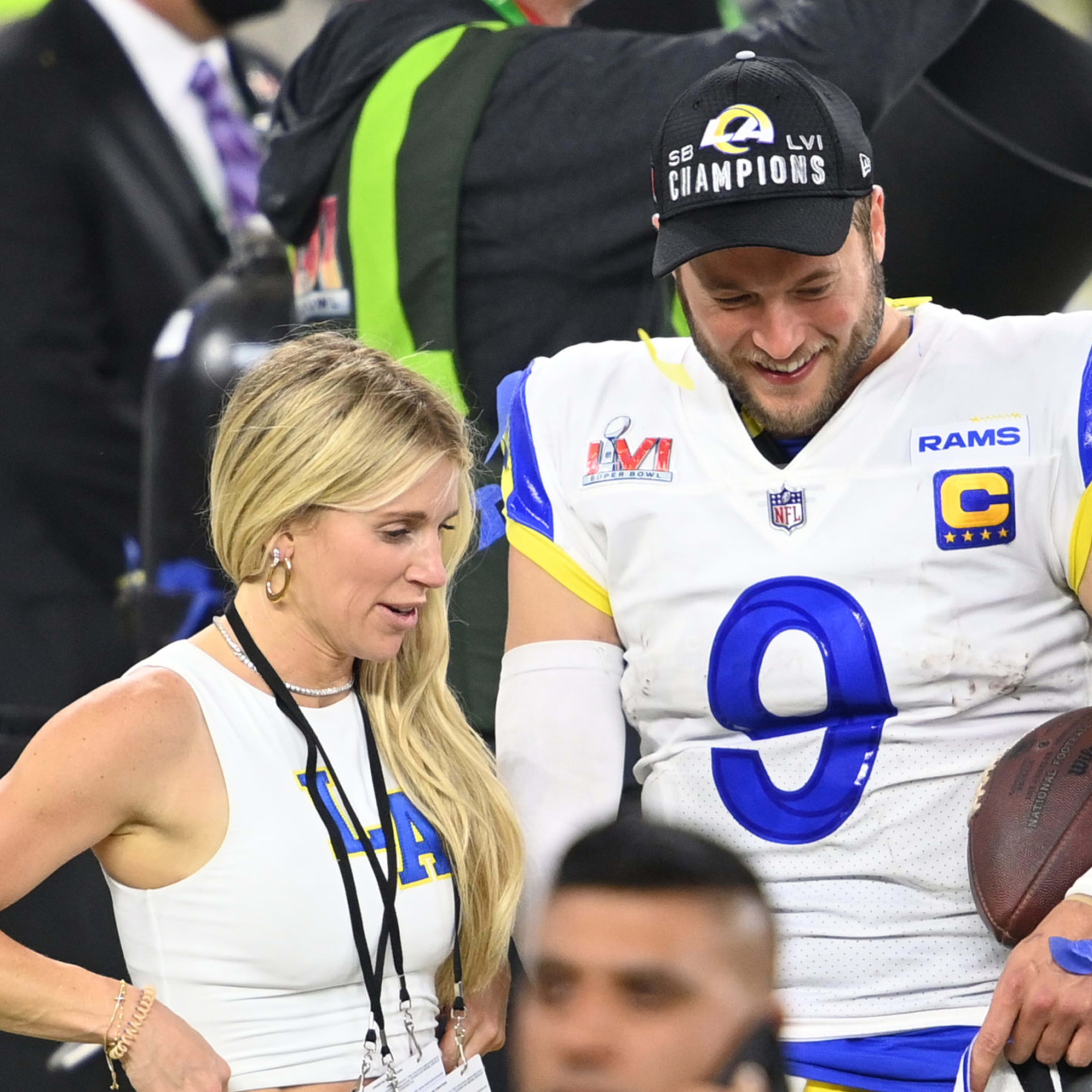 Matthew Stafford's Wife Calling For Rams-Seahawks Refs To Be ...