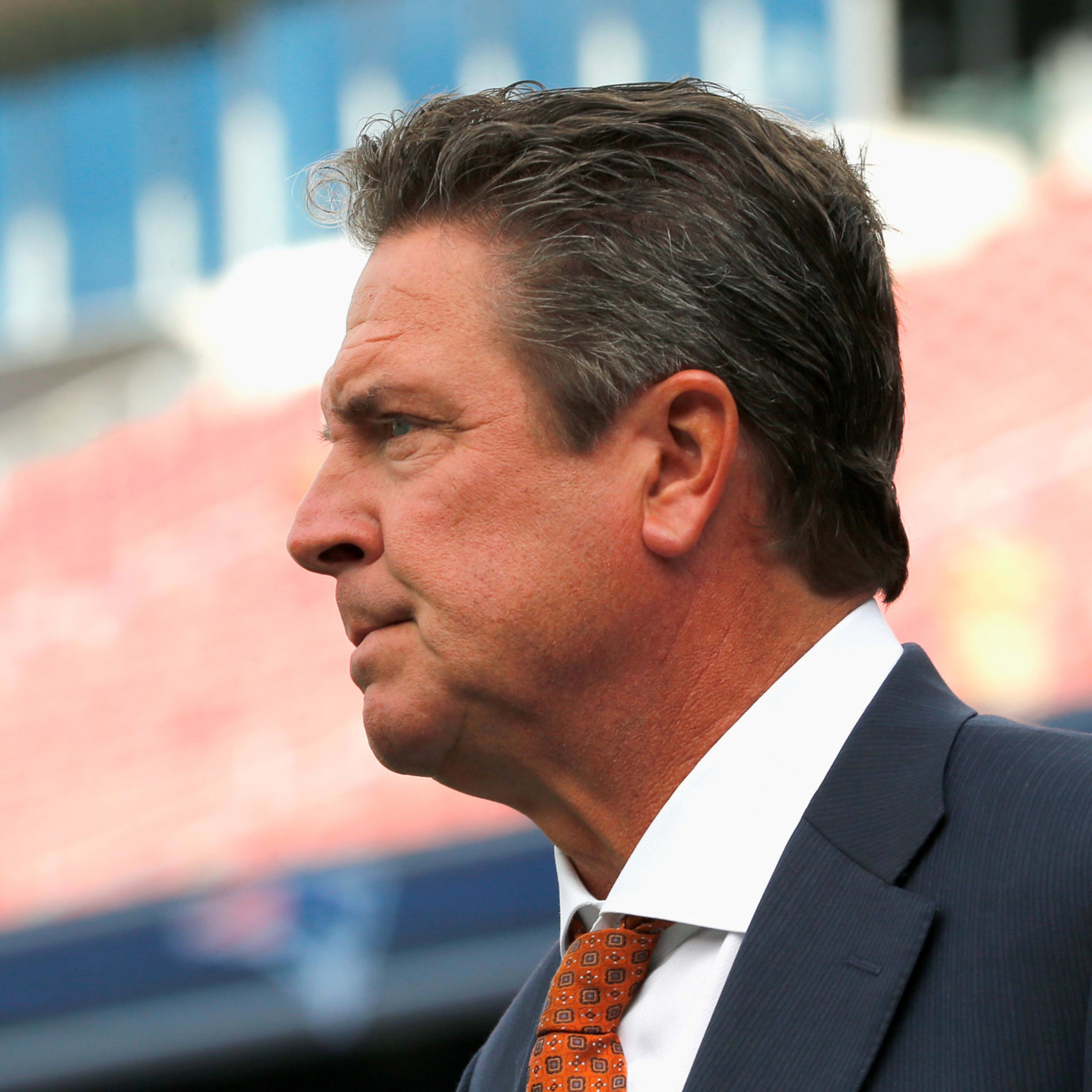 NFL Fans Are Very Worried About Troy Aikman's Appearance - The Spun