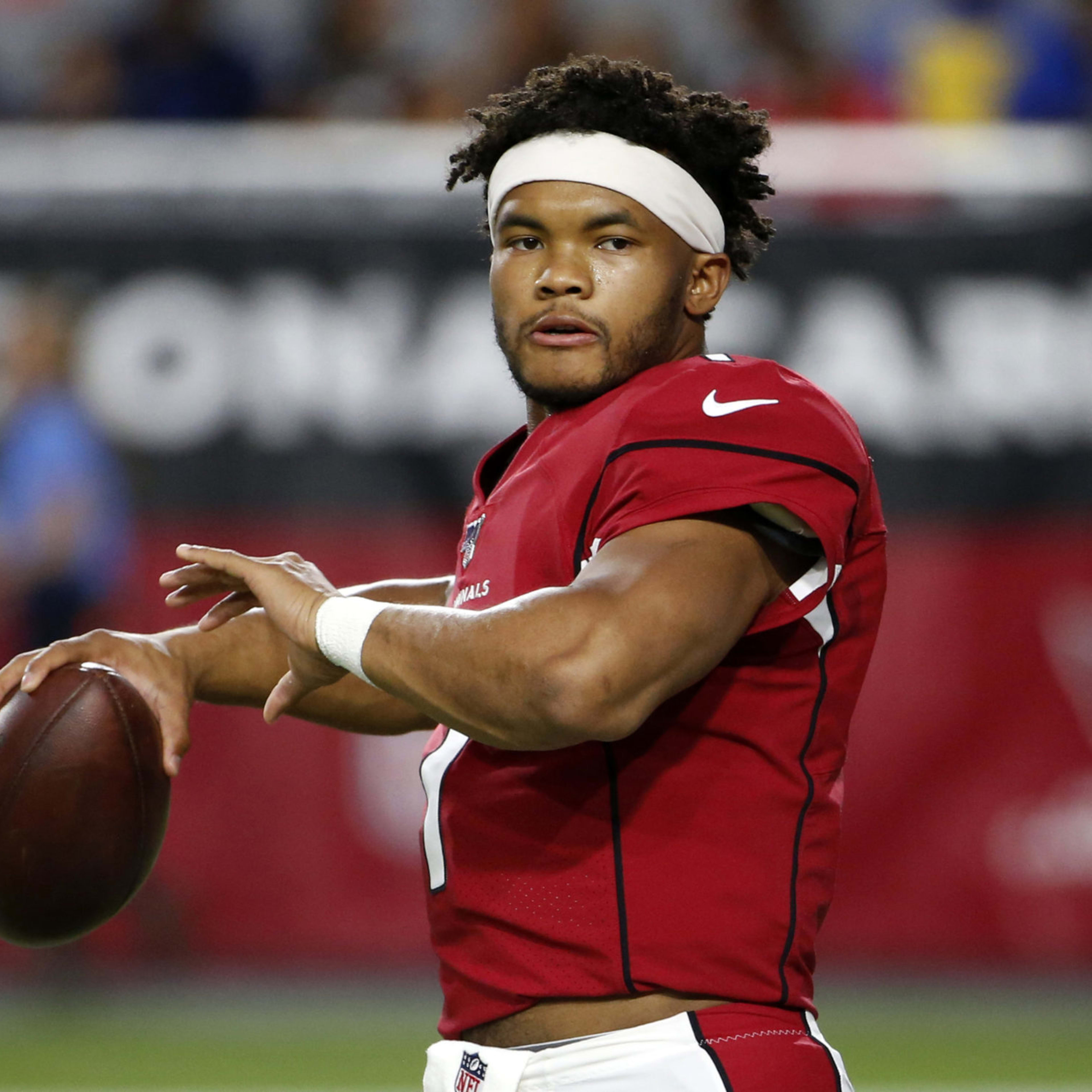 Longtime NFL Doctor Announces Major Career Change On Sunday - The Spun