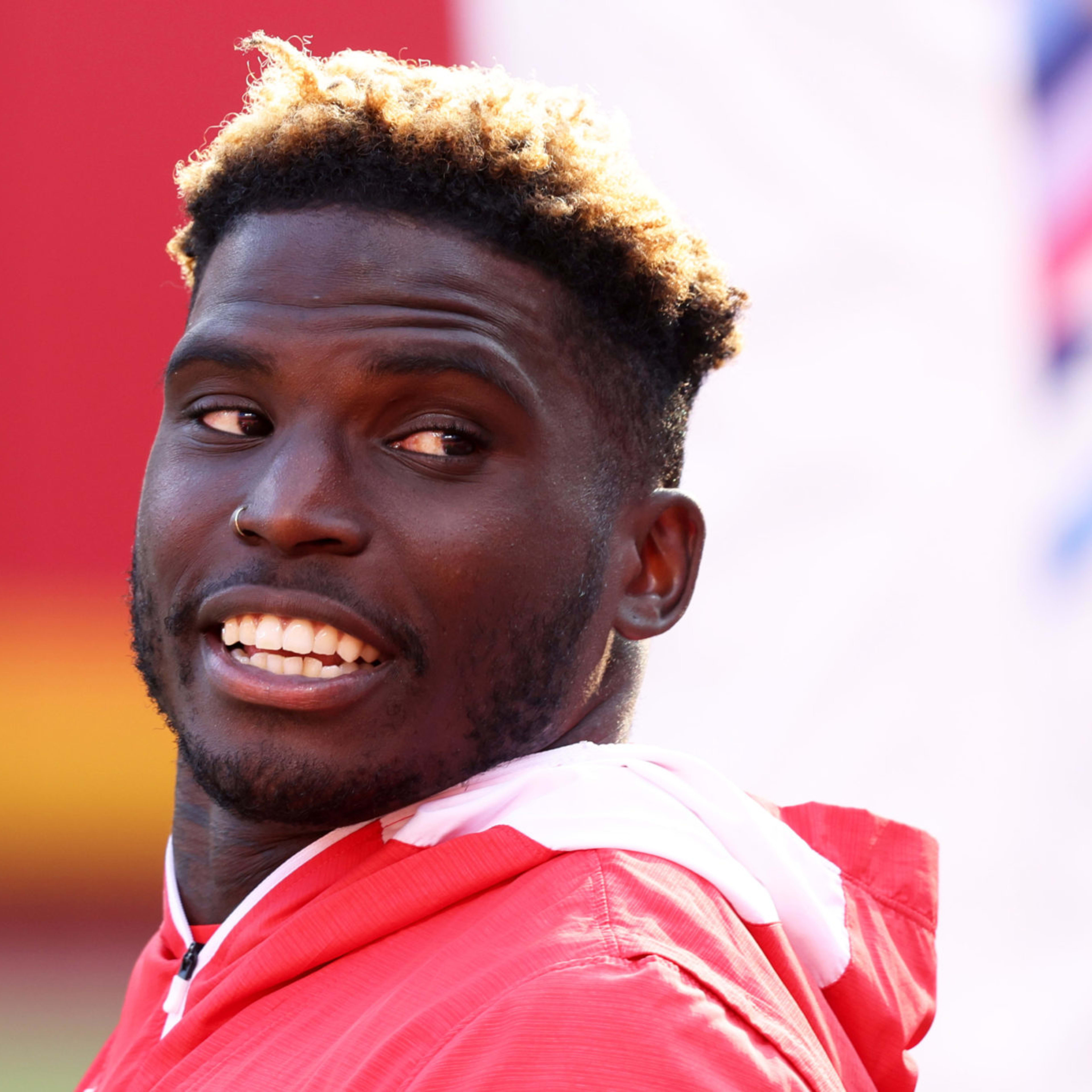 Tyreek Hill Just Reacted To Chiefs' Big Coaching Staff Move - The Spun