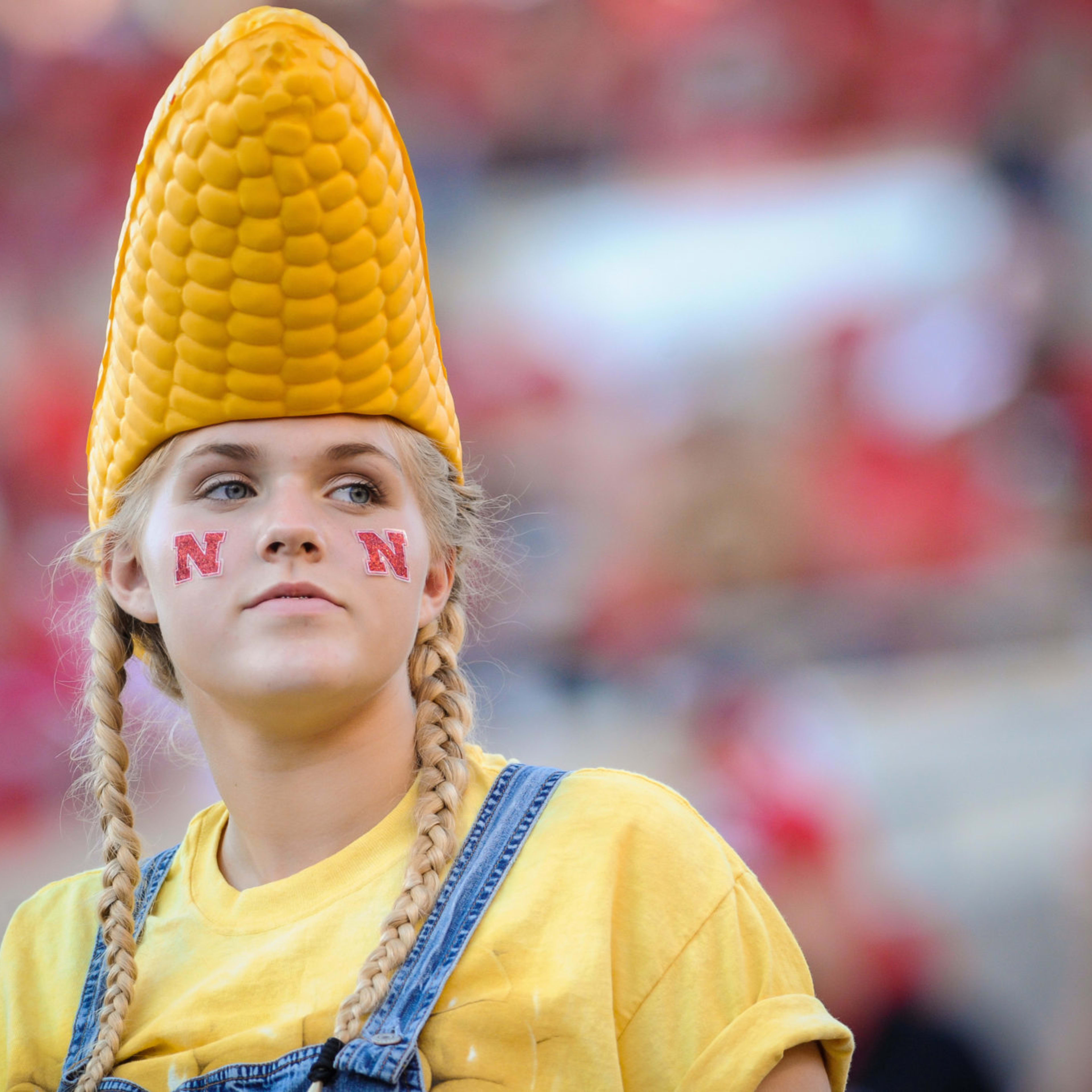 Laura Rutledge Suffered A Slight Wardrobe Malfunction During The ...