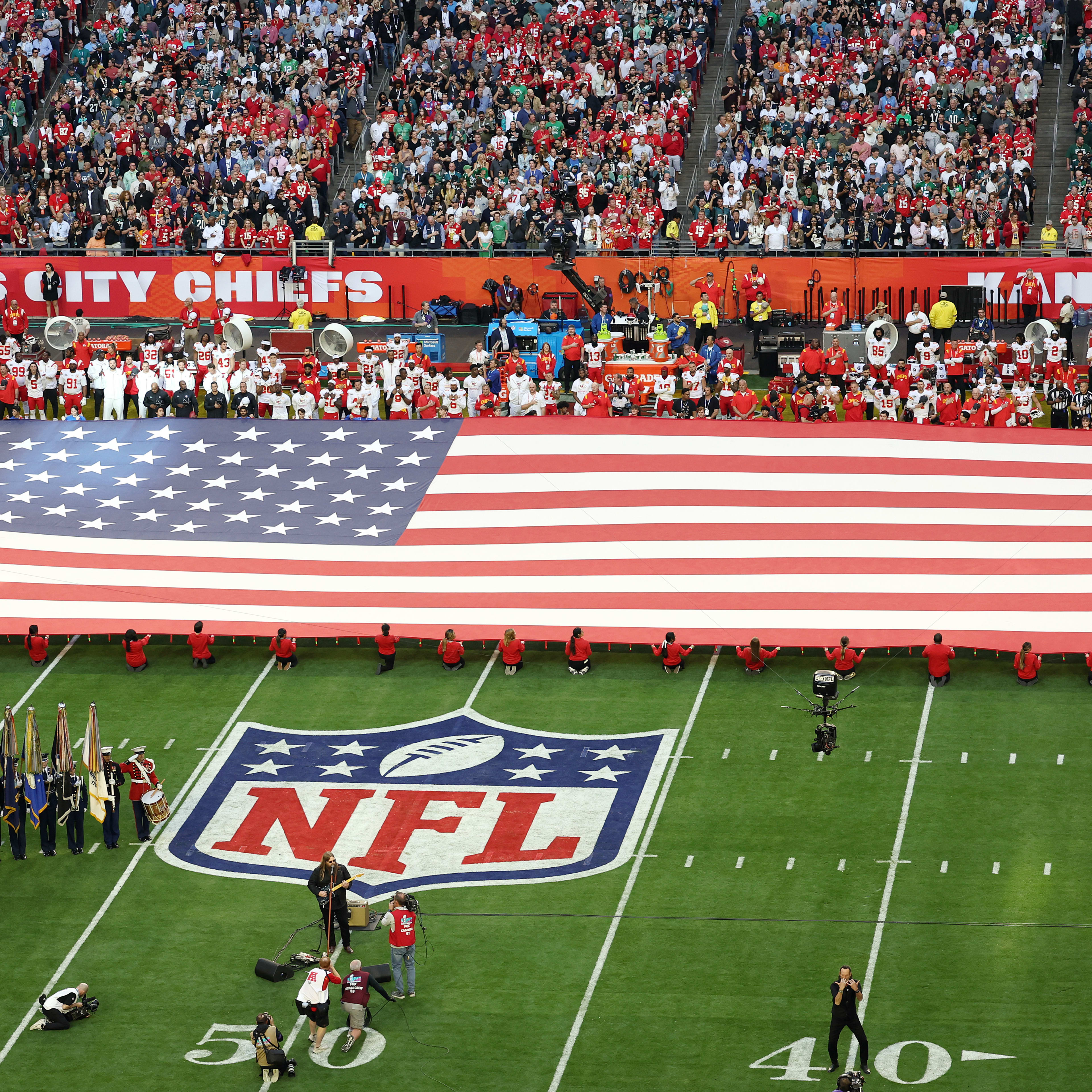 Chiefs Star Reveals Why He Always Cries During The National Anthem ...